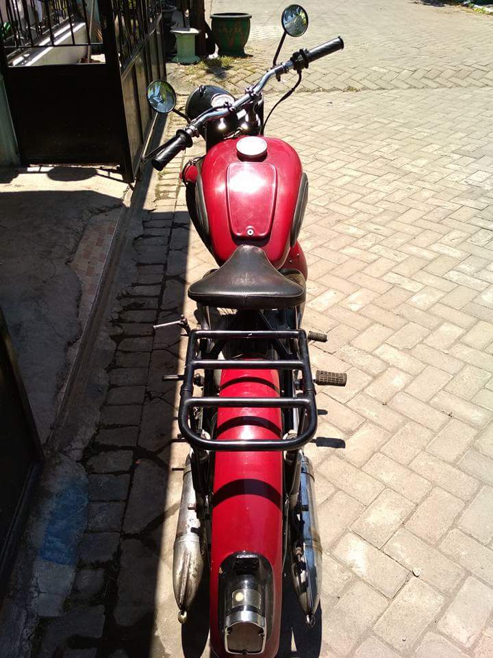 Dijual Motor Tua Antik JLO 2 Tak - LAPAK MOBIL DAN MOTOR BEKAS