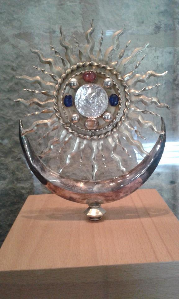 DOS FOTOS DE LA EXTRELLA DE LA CATEDRAL