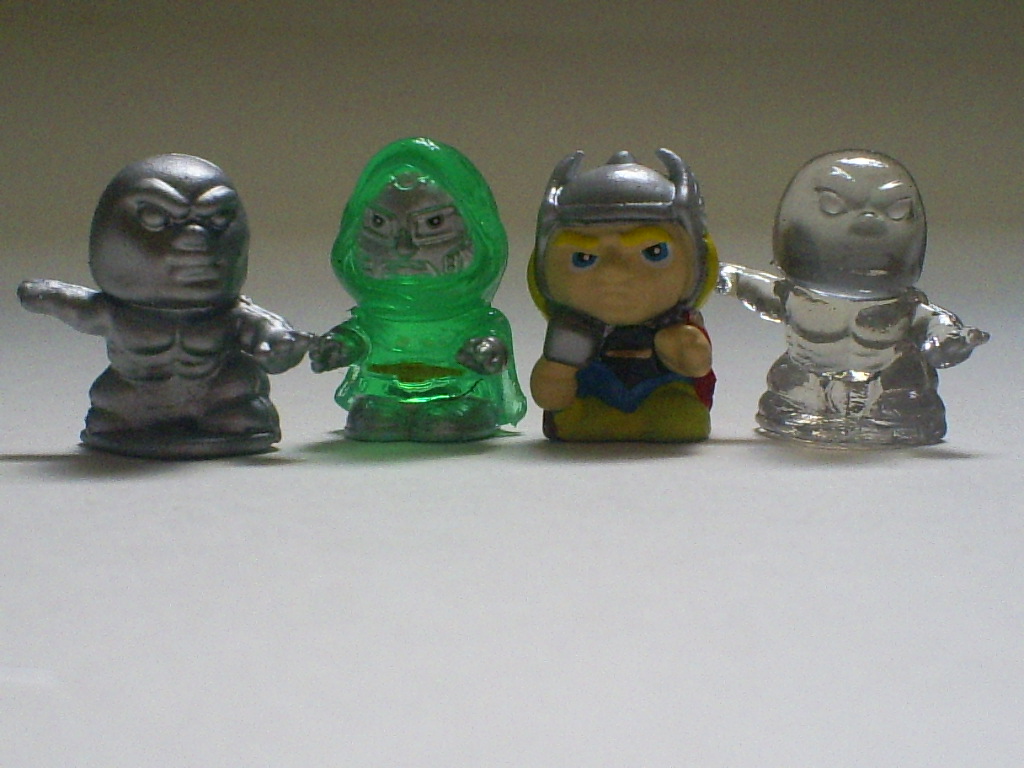 That Figures: REVIEW: Marvel Universe Squinkies Thor, Silver Surfer and ...