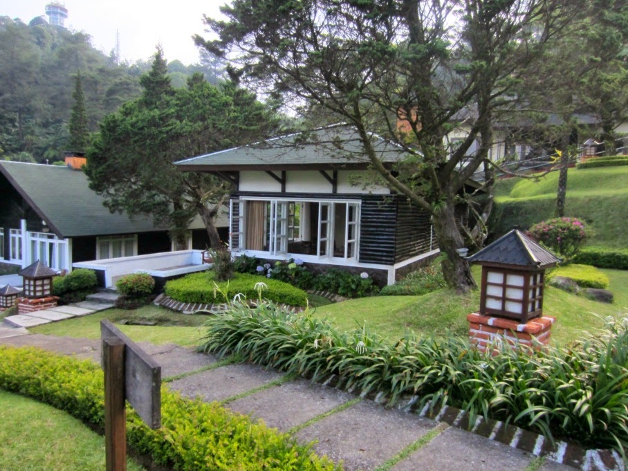 Places : Puncak Pass Resort & Restaurant | Tigerlily's Book