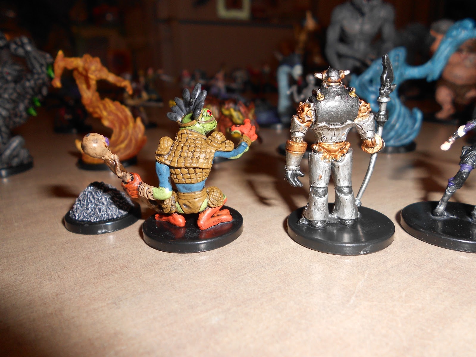 Real Minis: Pathfinder battles shattered star in hand