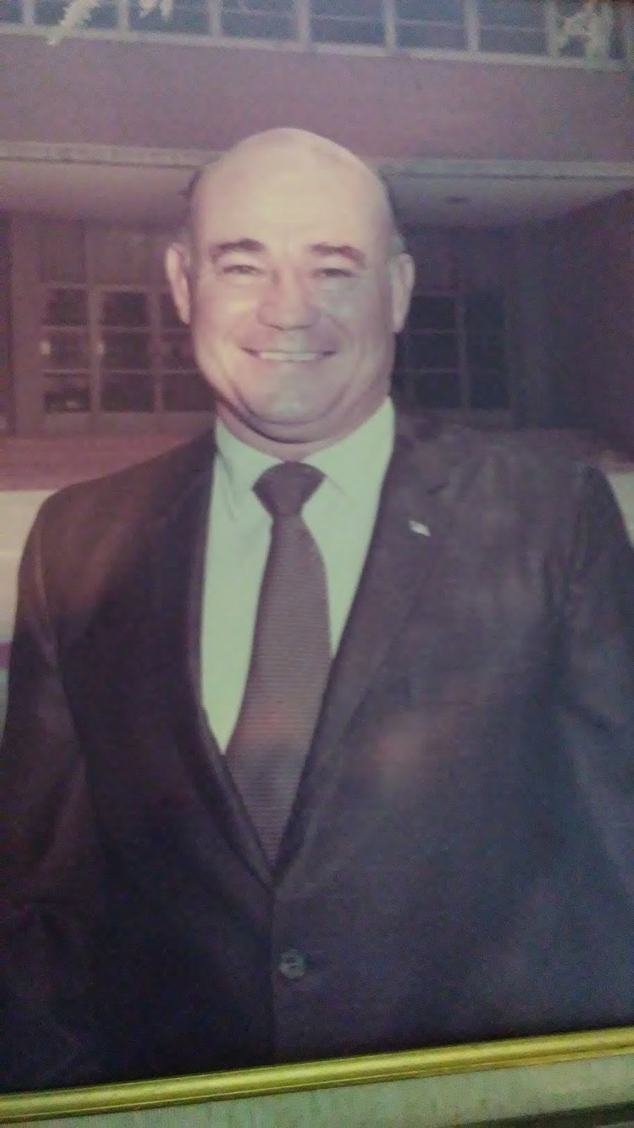 Once A Knight ...: Mr. Miller was a class act, in many ways