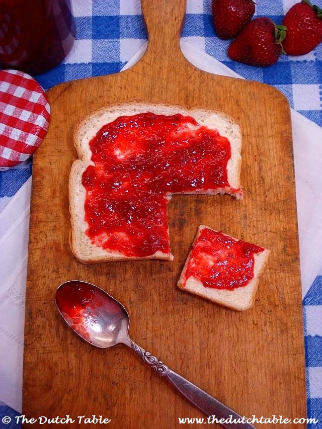 The Dutch Table: Aardbeienjam