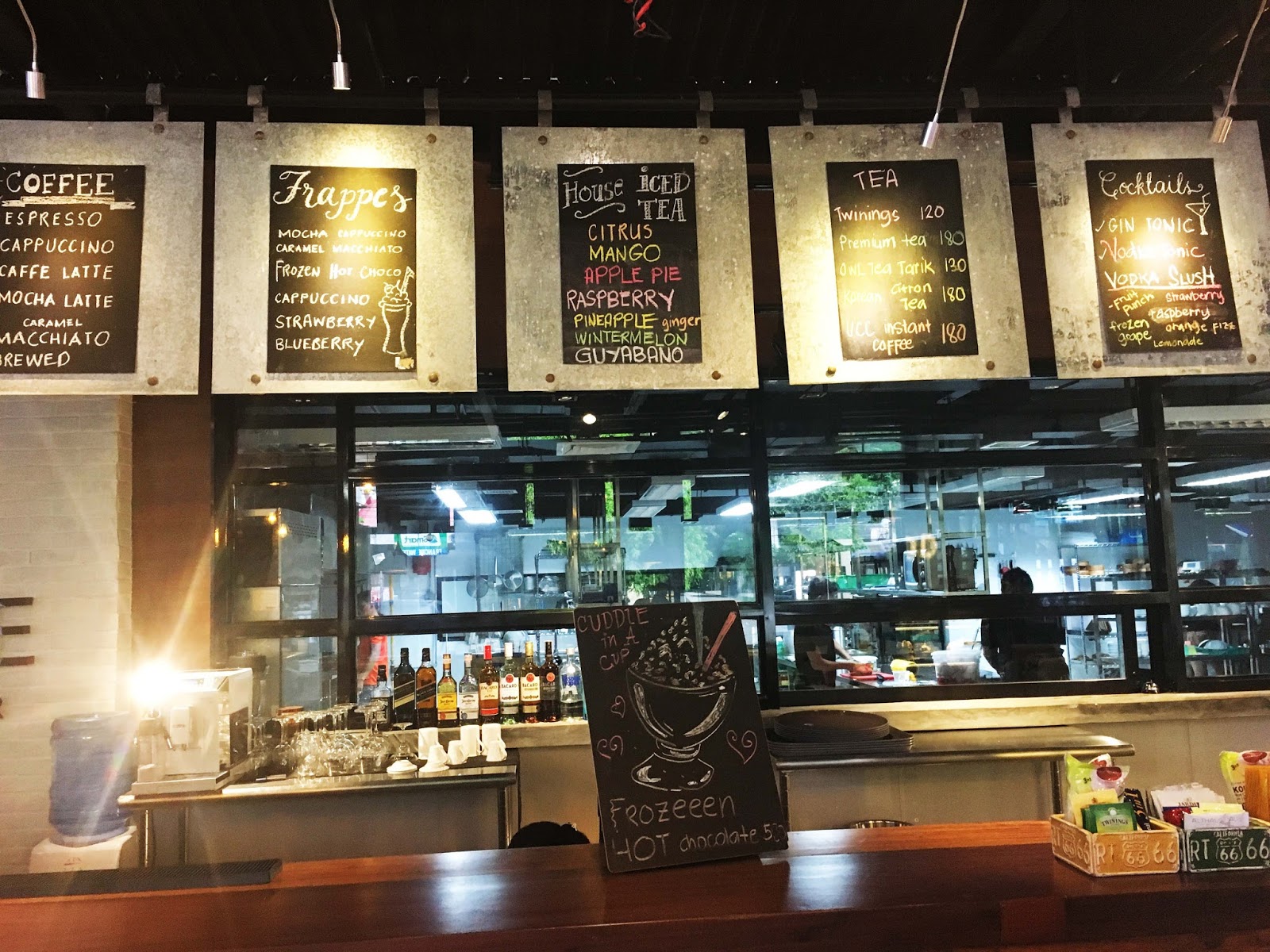 Where To Eat: SMOQUE Bar and Bistro - Bohol | When in Bohol - Bohol Blogger