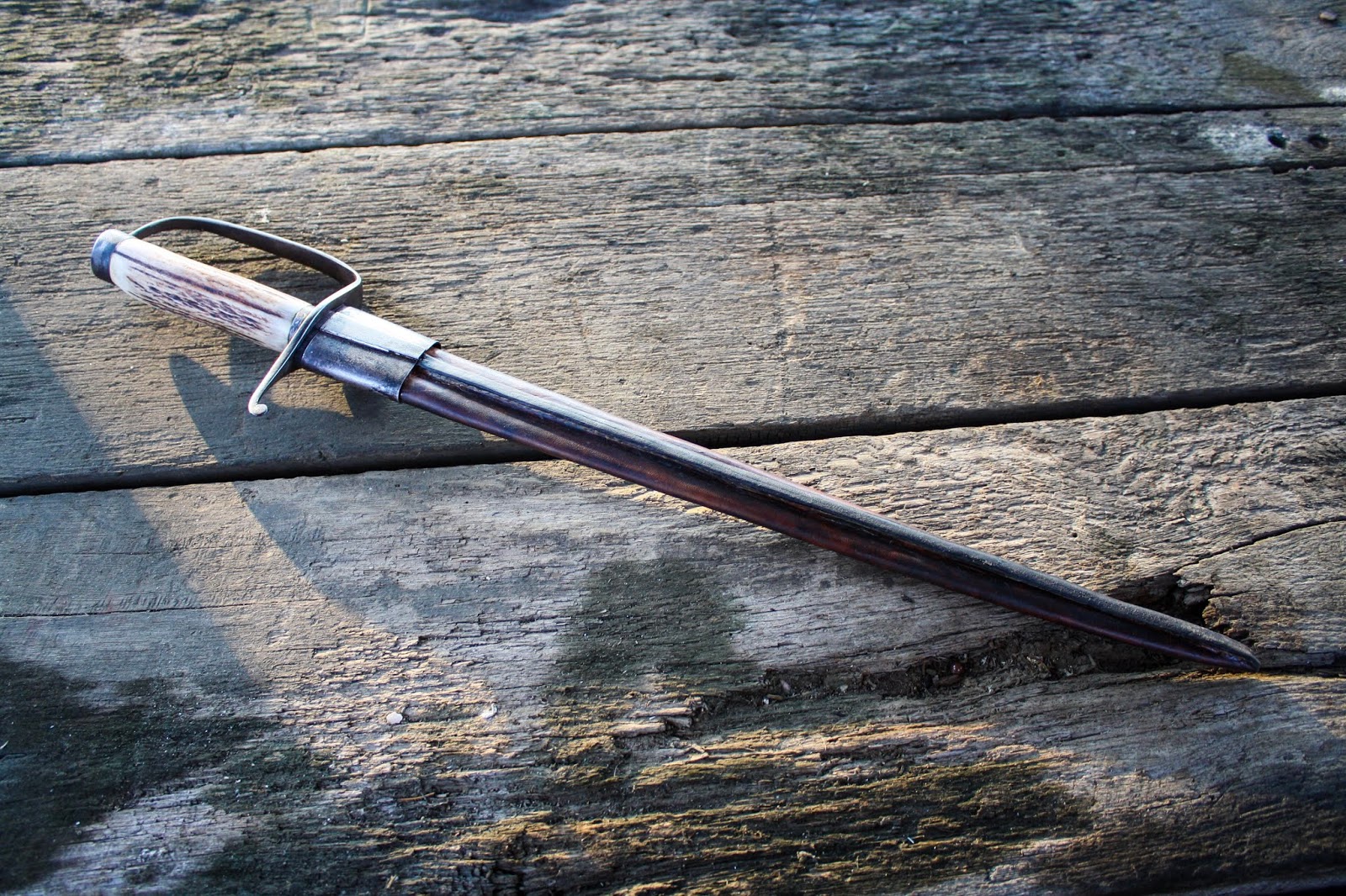 Contemporary Makers: 18” American Hunting Sword by Eli Froedge