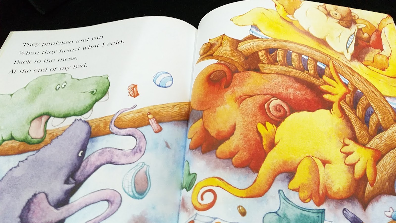 Kid Books Blog: 80.Mess Monsters / Mess Monsters at Christmas