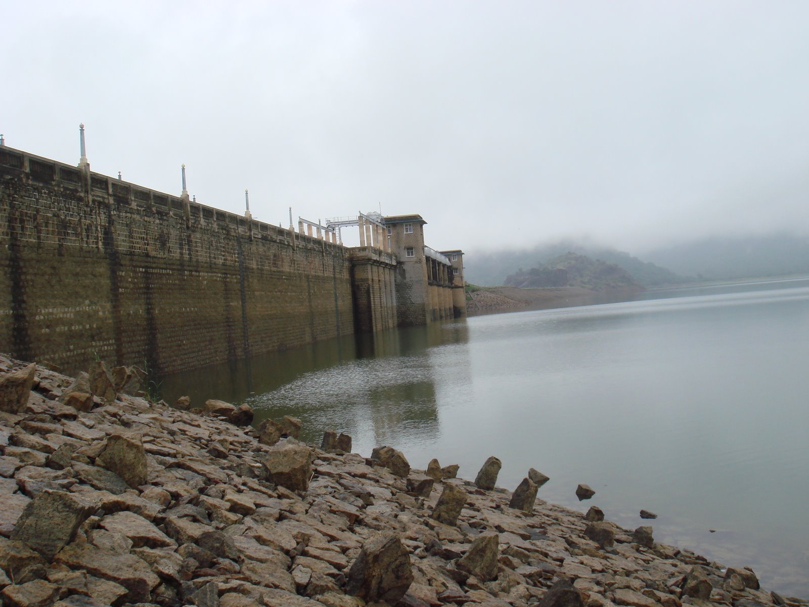 Tamilnadu Tourism: Manimuthar Dam, Kallidaikurichi