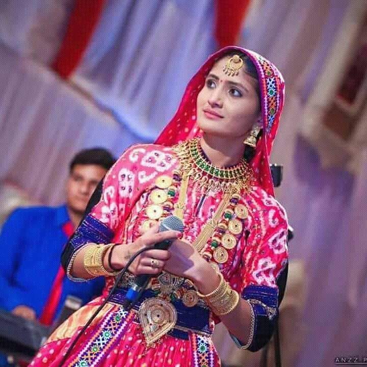 Geeta Rabari New Photos | HD Photos - HD Wallpaper