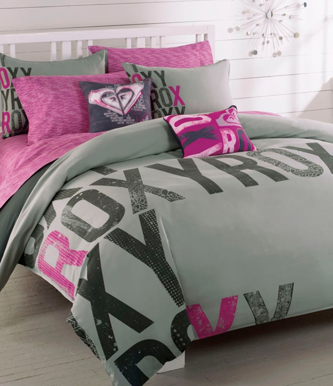 decora y disena: EDREDONES ROXY PARA JOVENCITAS