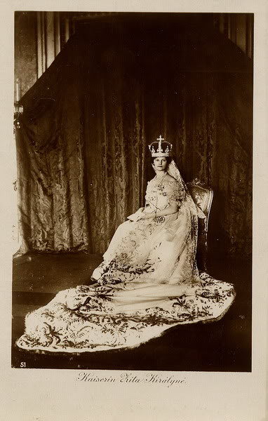 Boudoir – Habsburgs in díszmagyar.1