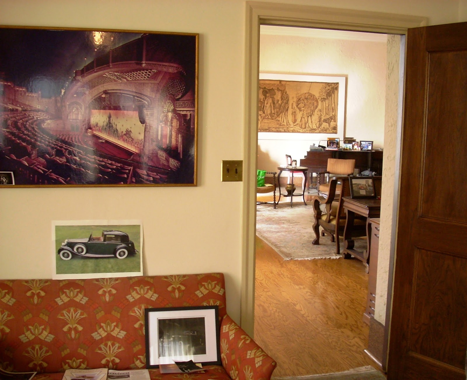 JOE PATTEN'S FOX THEATRE APARTMENT