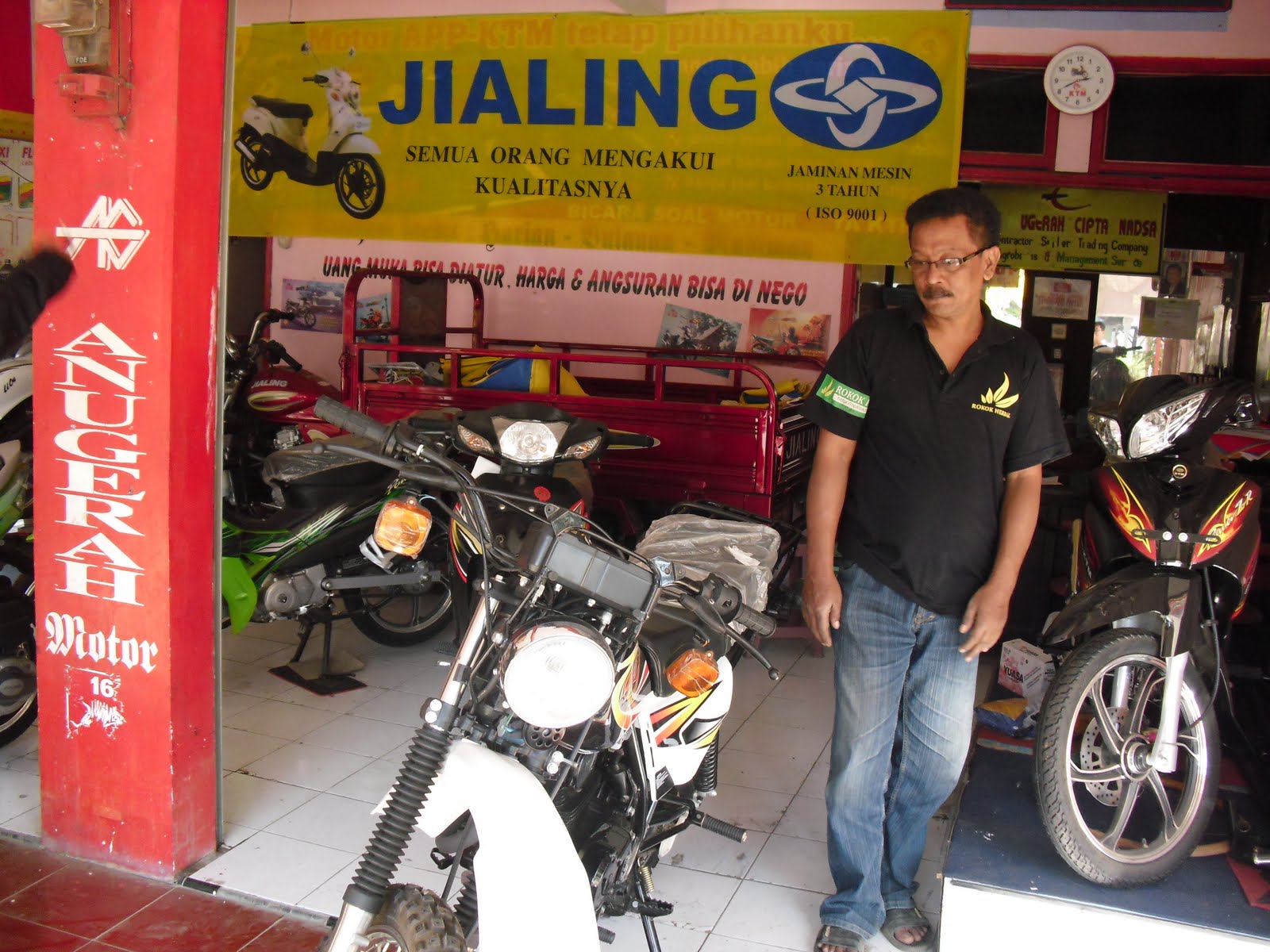 ANUGERAH MOTOR BESUK
