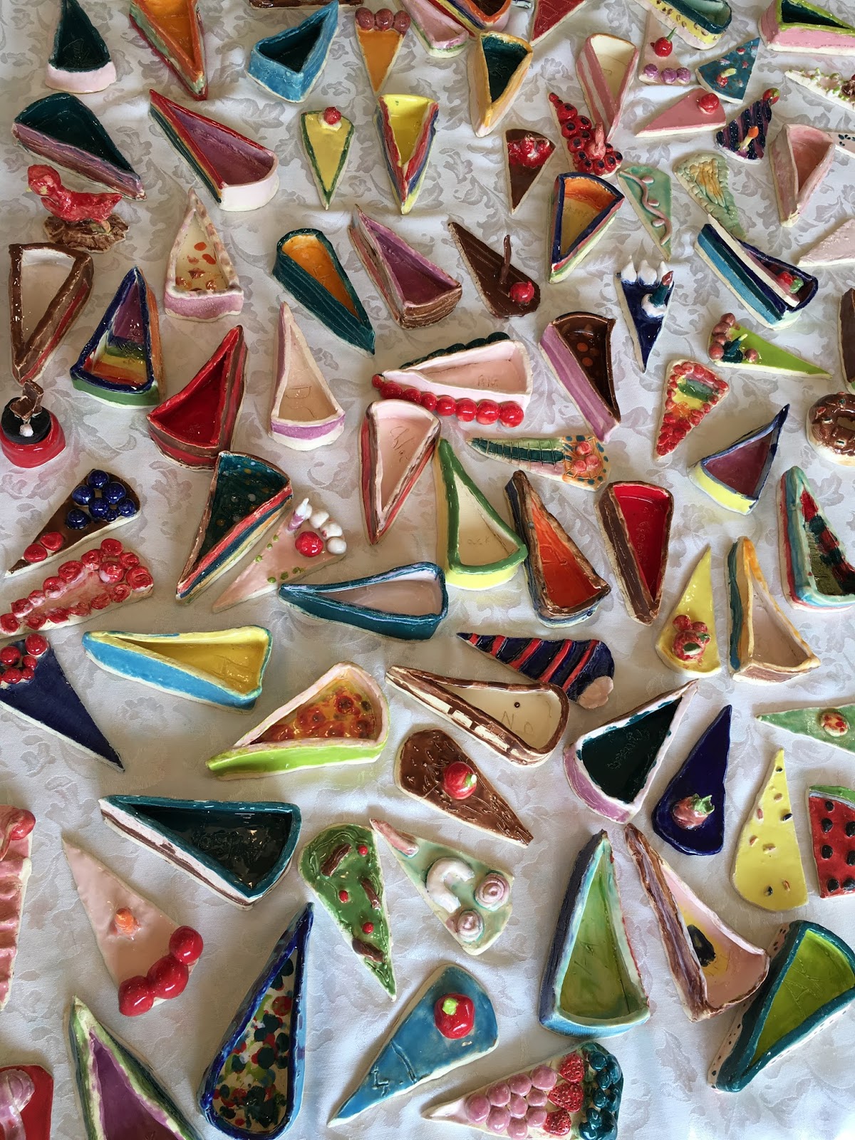 Sunnyside Art House: Ceramic Cake Boxes