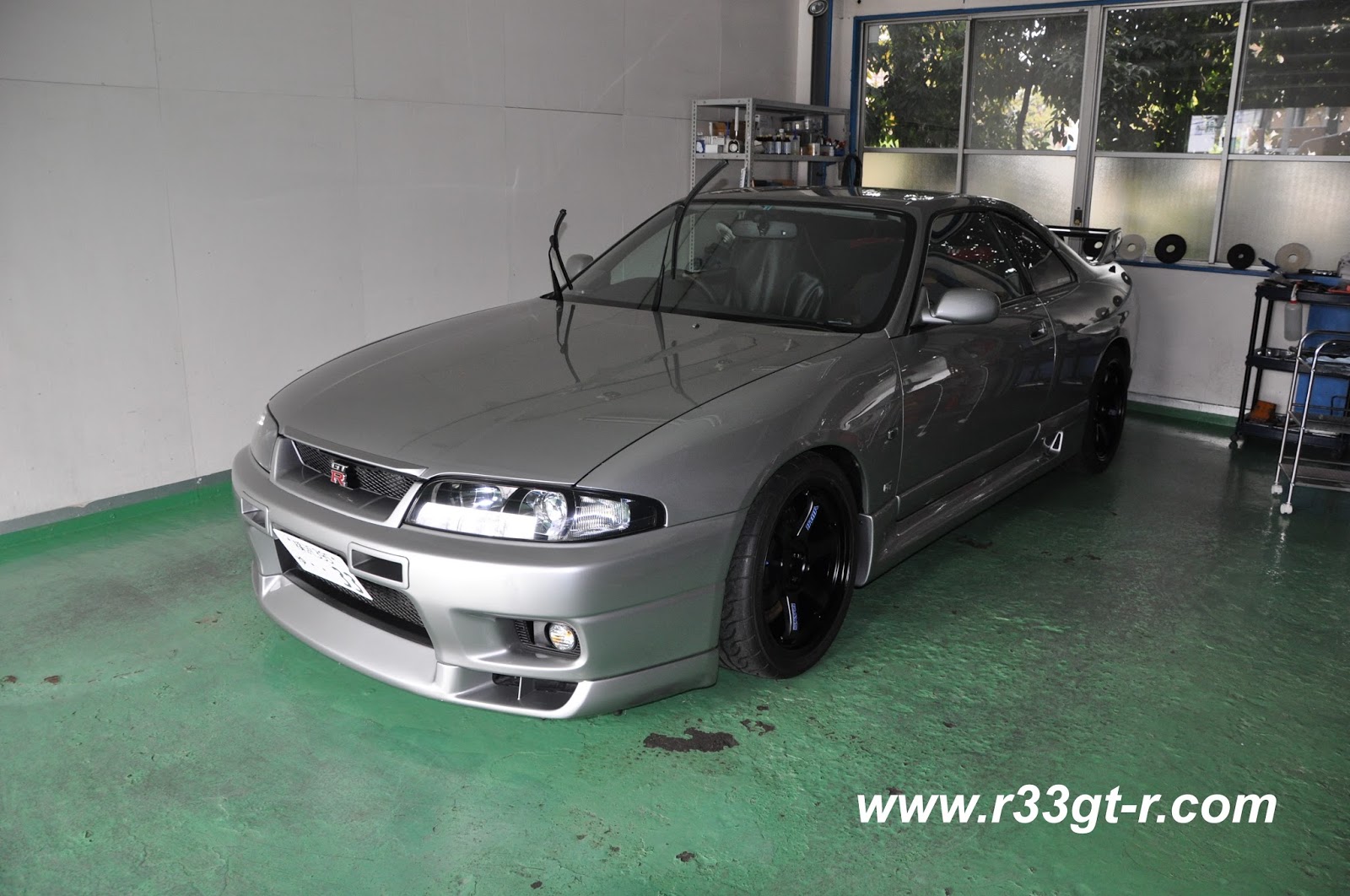 One Man's Lonely Adventures In His R33 Skyline GT-R: Professional ...