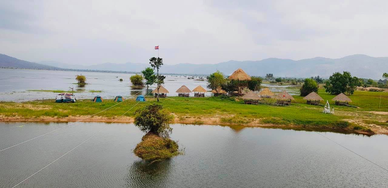 ទំនប់ម្លេច - Mlech Dam, Kampot (+855 97 509 7933)