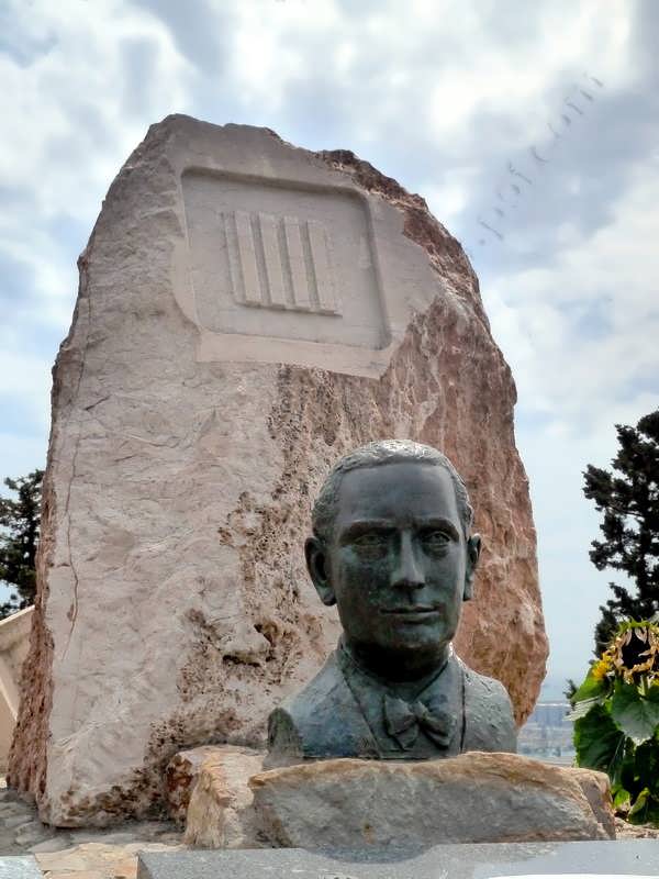 Custodia Compartida: viajes y experiencias: Los dos entierros de ...