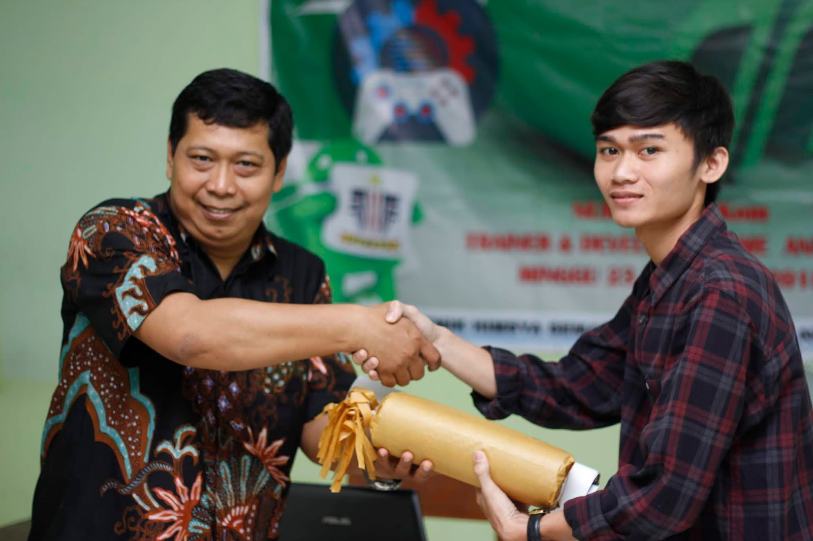 riftie blog: SEMINAR & WORKSHOP STMIK HIMSYA SEMARANG