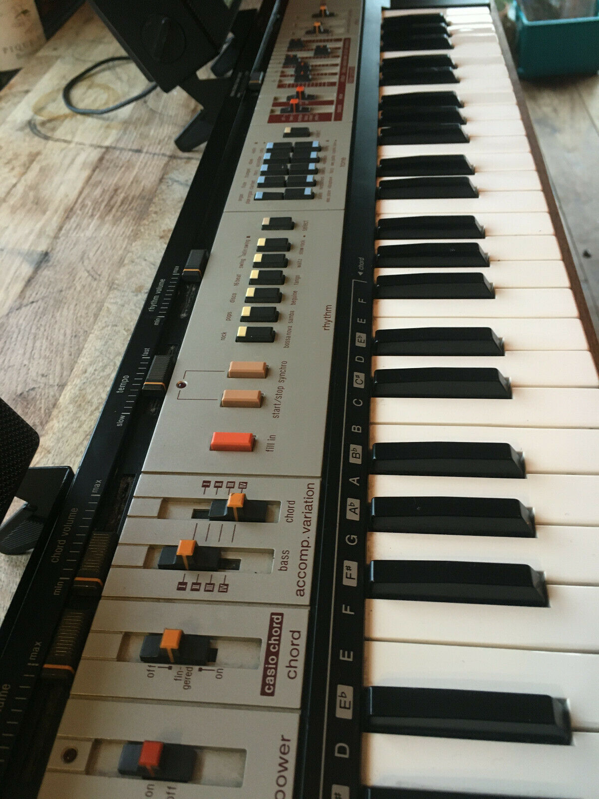 MATRIXSYNTH: Casio Casiotone MT-400v w/ Speakers