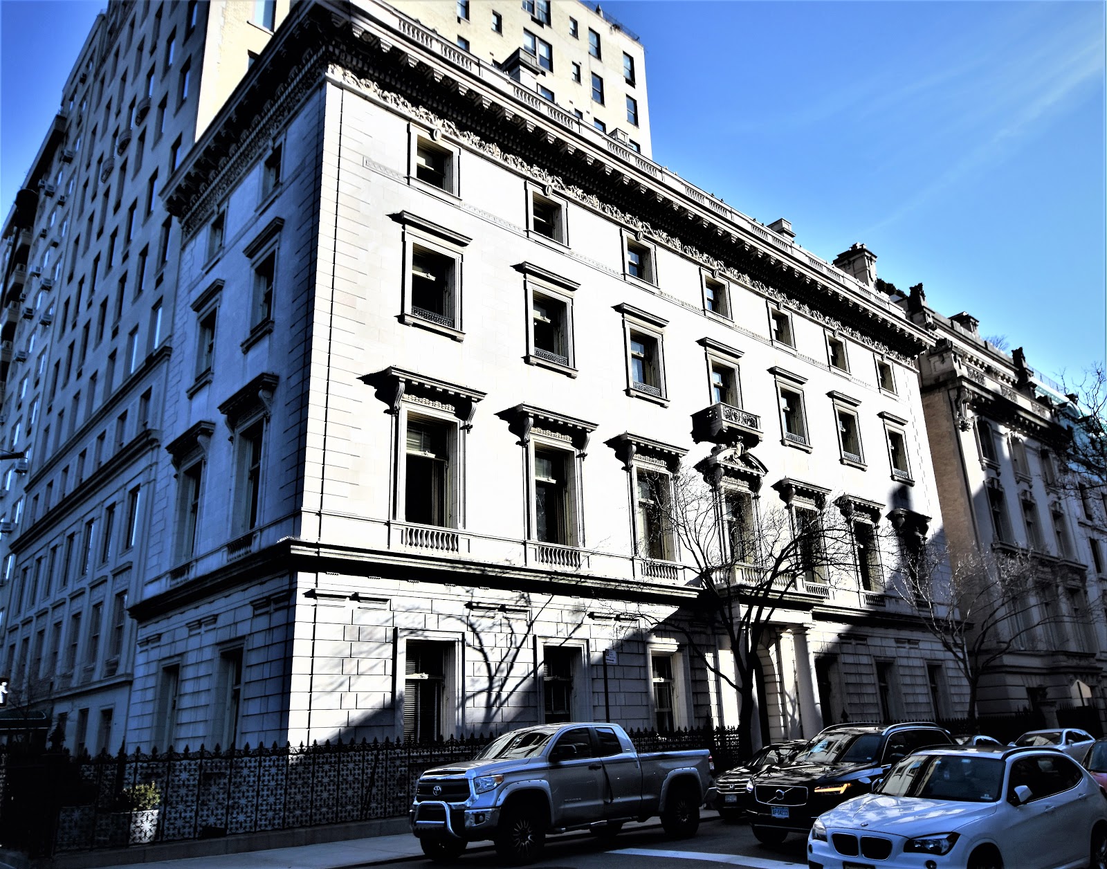 Daytonian in Manhattan: The Edward S. Harkness Mansion - 1 East 75th Street
