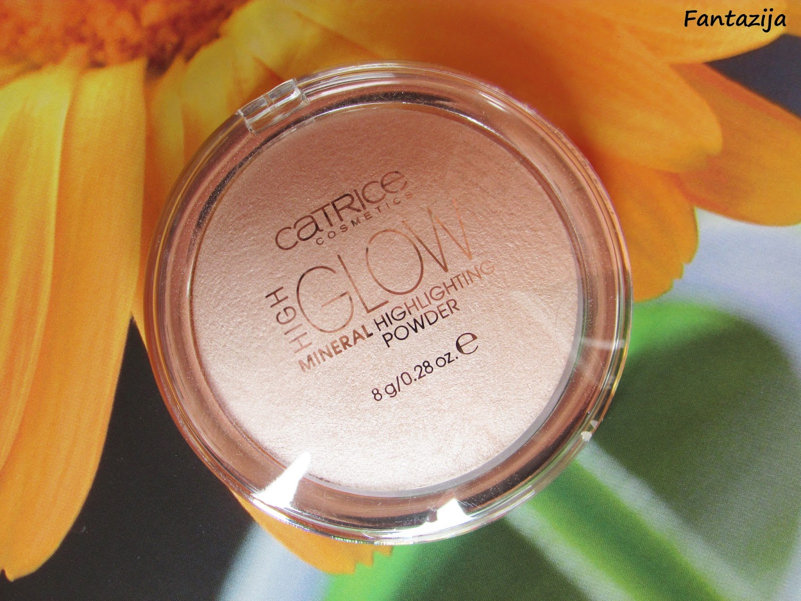 Fantazija: Catrice High Glow Mineral Highlighting Powder