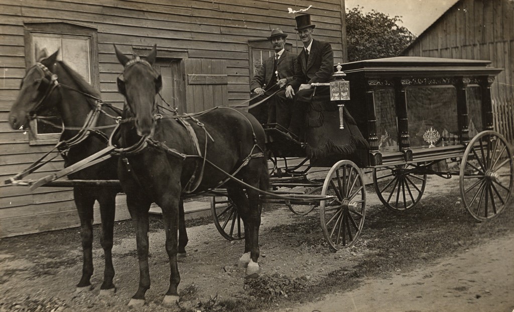 Heroes, Heroines, and History: Getting Creative on The Underground ...