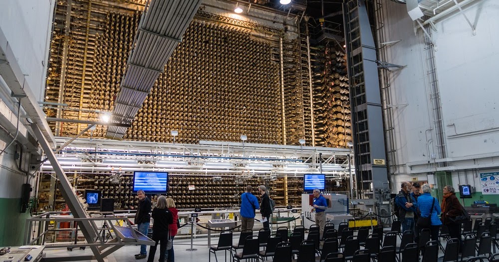 The Historic Hanford Reactor That Made Plutonium For The Nagasaki Bomb ...