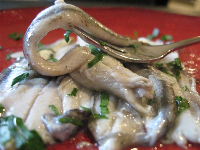 Morsels and Musings: boquerones: marinated white anchovies
