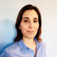 Mª Jesús Lamora. Los espejos de azabache: Carolina Romeu