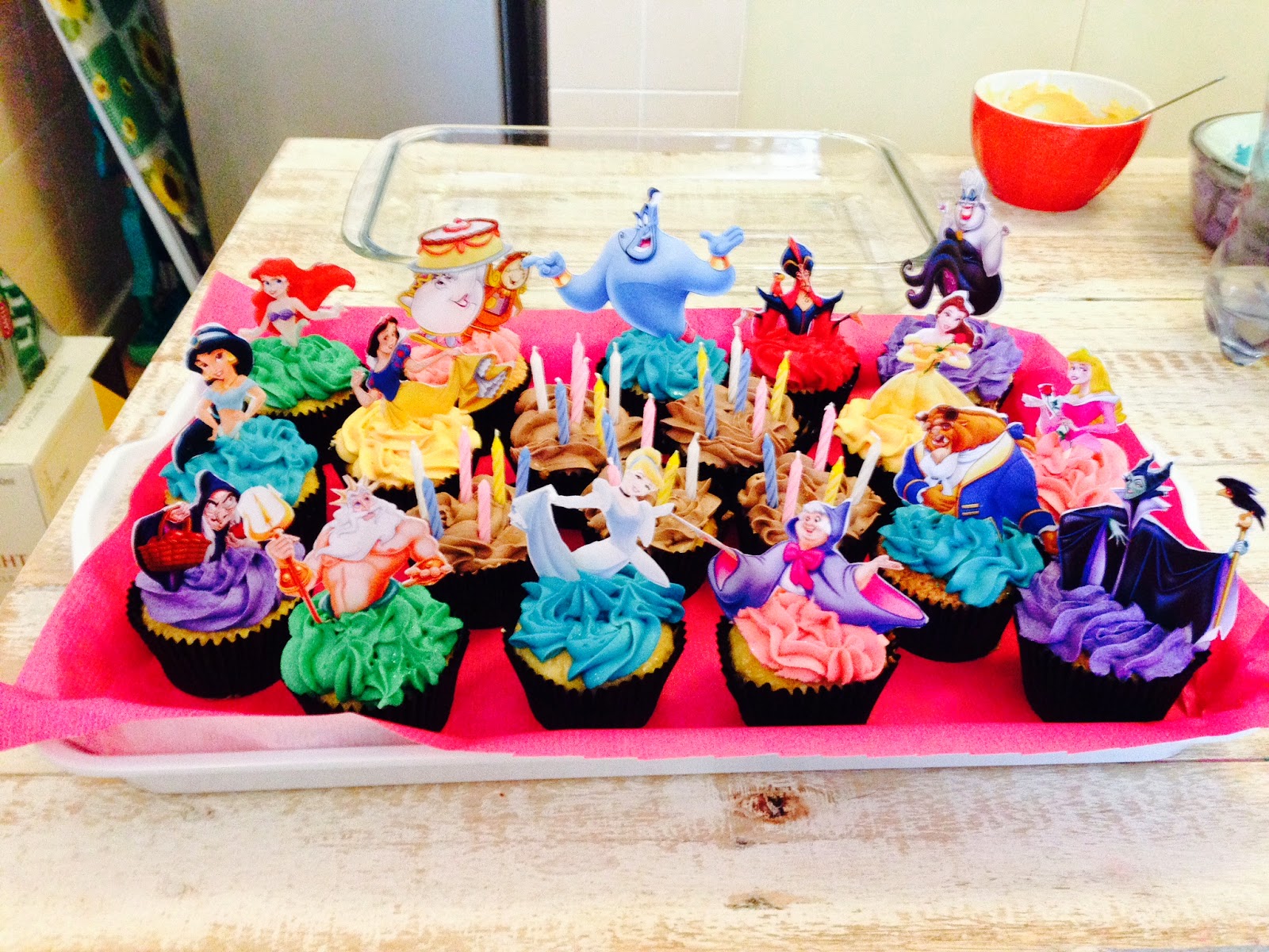 Lick My Icing: Jamie's 28th Disney Birthday Cupcakes
