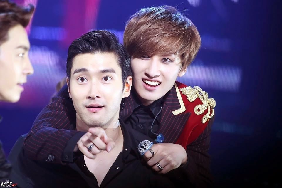 kpop destino: 8EIGHT/ SUPER JUNIOR, BTOB, TWITTER E INSTAGRAM