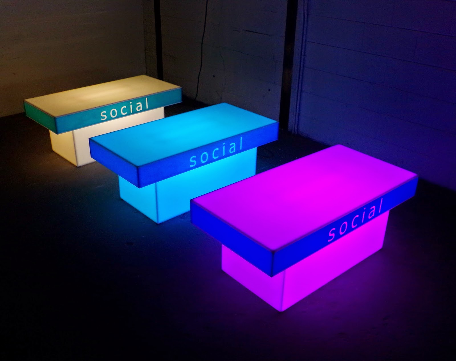 BarChefs: Light up table design
