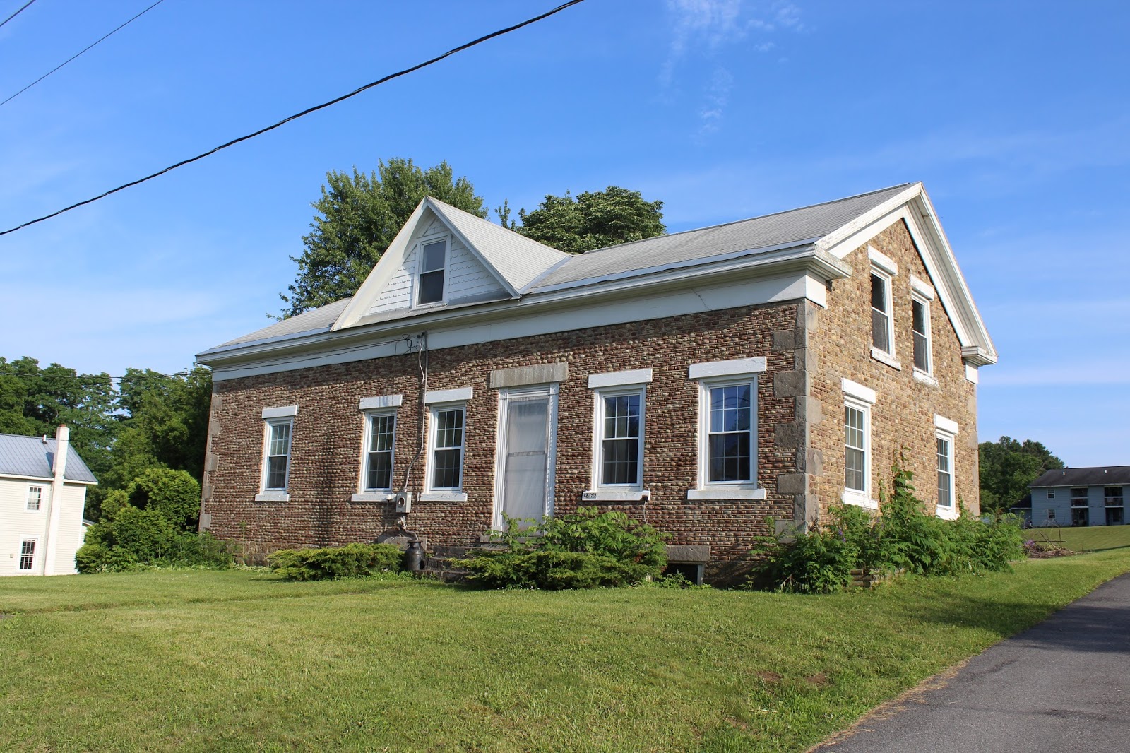 Cobblestone Buildings of North America: Cobblestone Structures in New ...