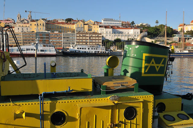 SHIPS & THE SEA - BLOGUE dos NAVIOS e do MAR: Batelão BARROCA