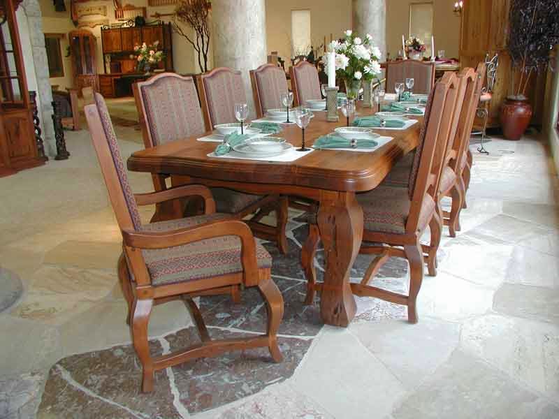The Wonderful Country French Table set ideas photo