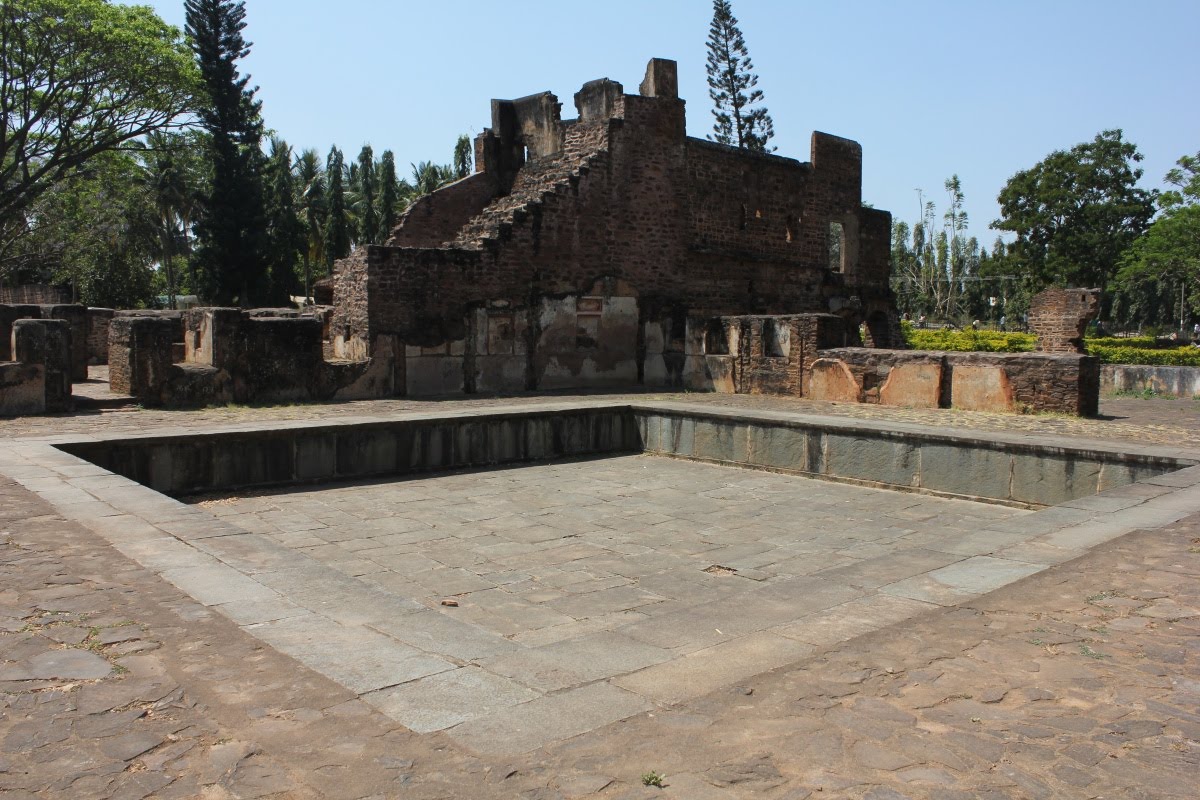 Journeys across Karnataka: Kittur Fort and Palace