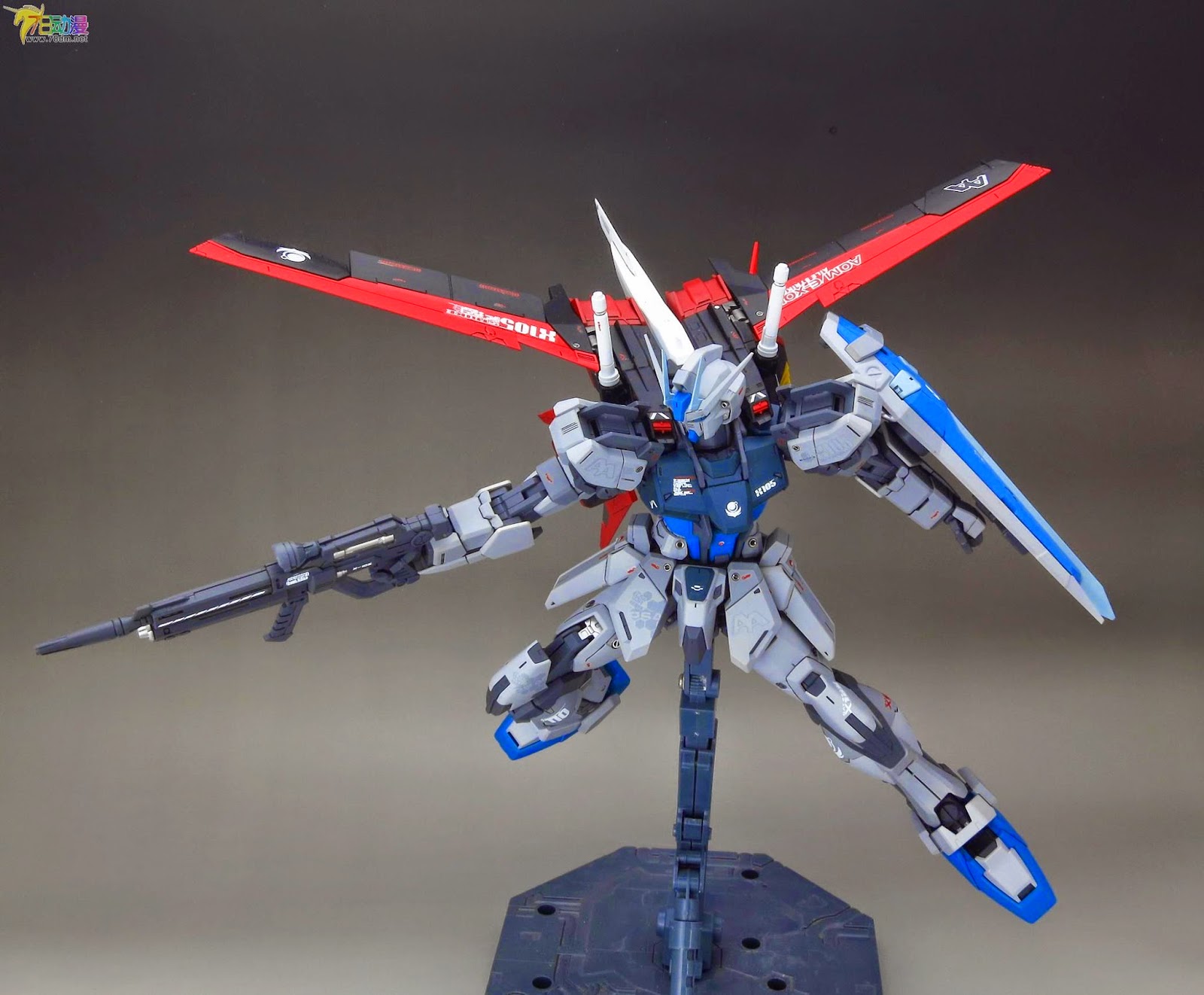 Gundam Family: MG 1/100 GAT-X105 Aile Strike Gundam Ver. RM "Phase ...