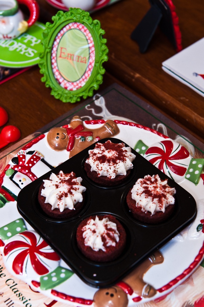 Kara's Party Ideas Santa's Kitchen - Christmas Baking Party - Unique ...