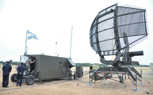 Argentina refuerza la cobertura de radar con tres sistemas | Noticias ...