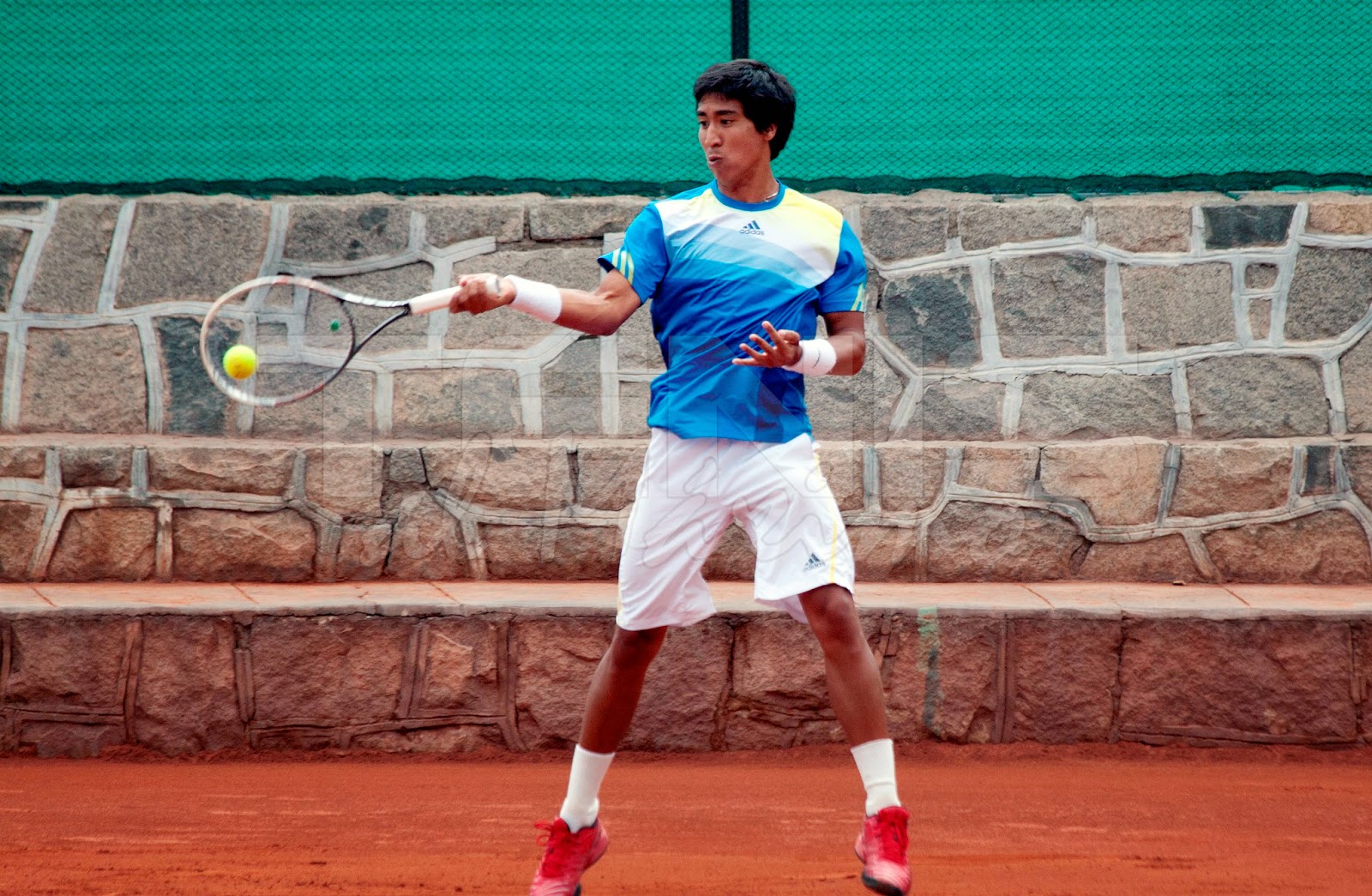 Tenis al Máximo: SÁNCHEZ EN SEMIFINALES DE DOBLES EN OSORNO