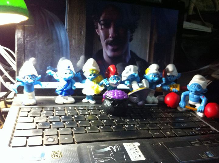 The Bookworm of Gensan: Bookworm of Gensan loves The Smurfs (graphic ...