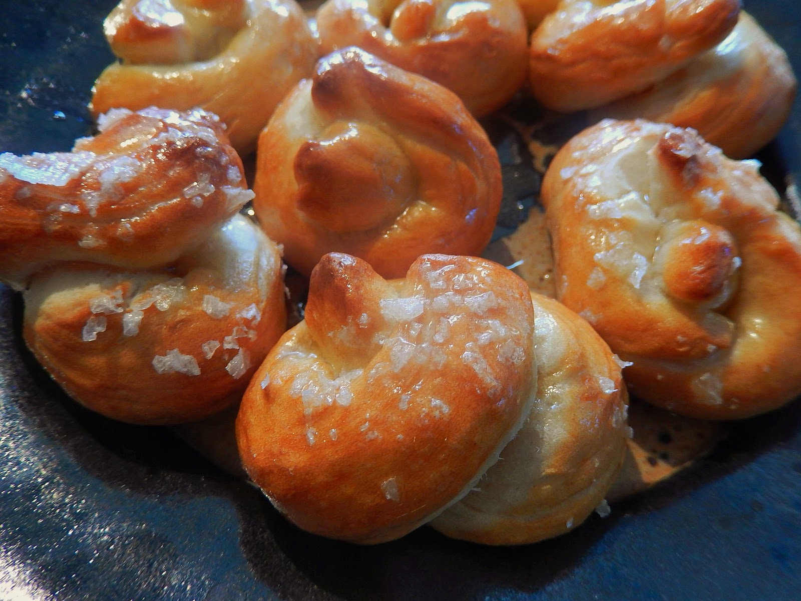 Wheatavore: E. J.'s authentic Philly pretzels