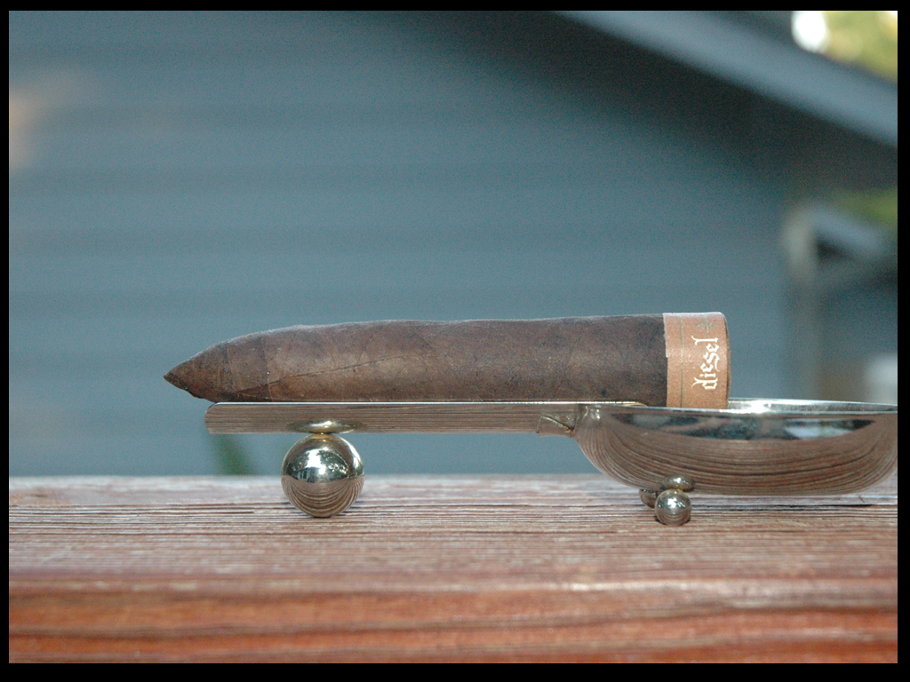 Puffs and Pints: Great Divide - Samurai Rice Ale vs. Diesel Unholy Cocktail