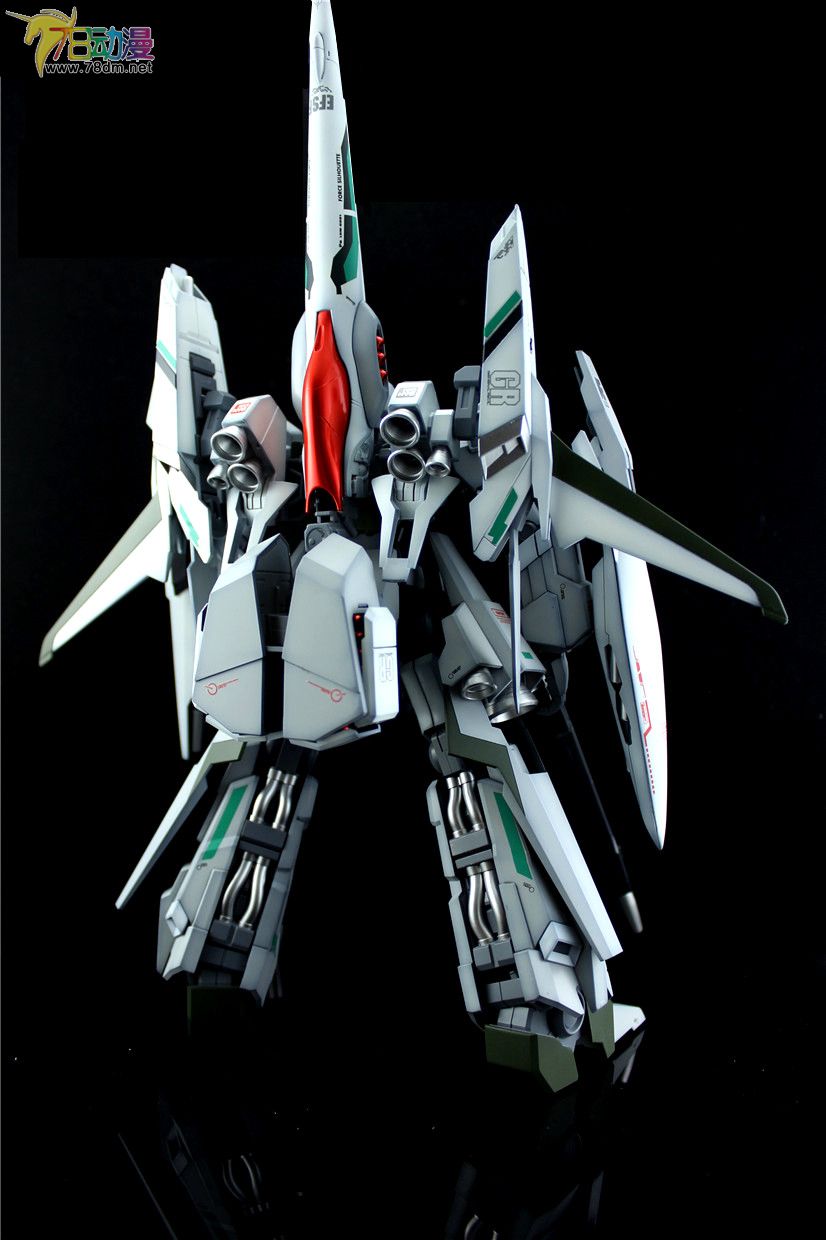 Gundam Family: MG 1/100 Robotech ReZEL Custom Build