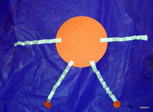 Tippytoe Crafts: Shape Buddies