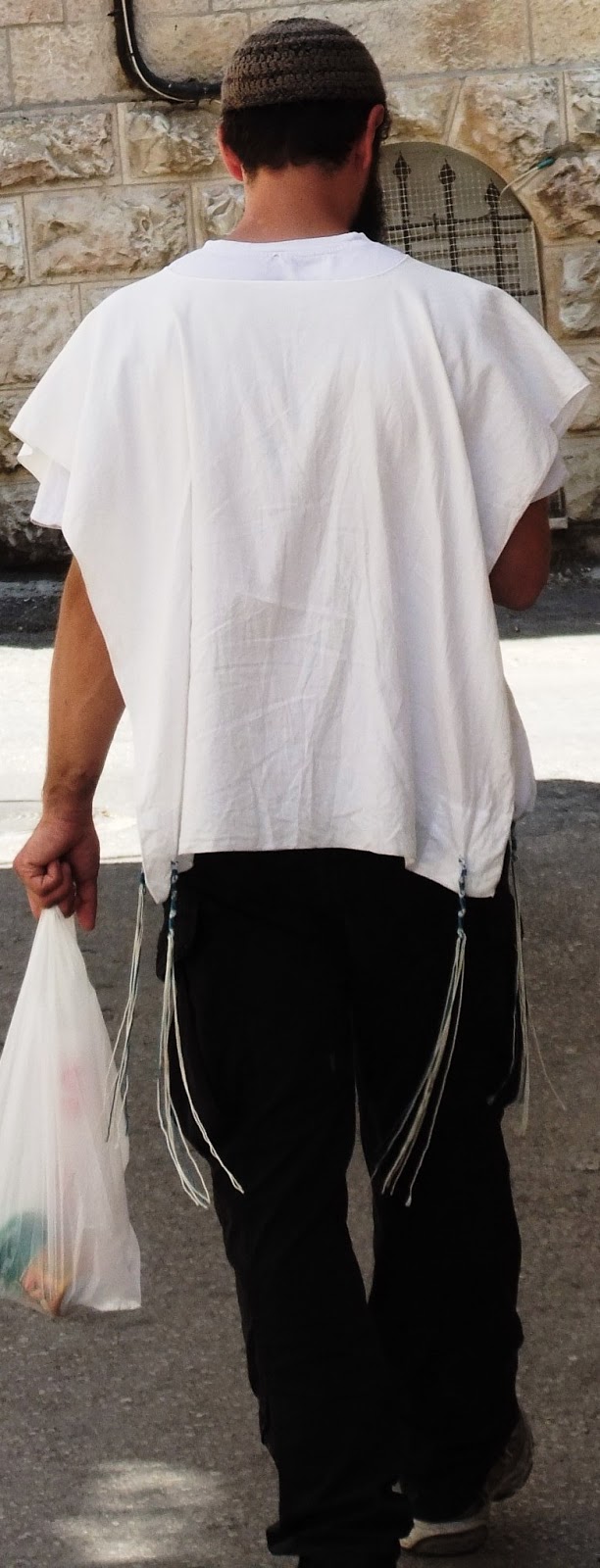 OrEinSof.: Tzitzit, hilos de Luz