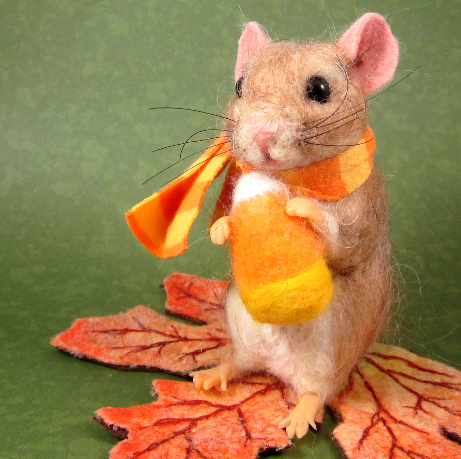 Needle Felted Art by Robin Joy Andreae: Casper, the Friendly Mouse