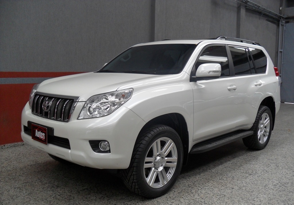 Vehiculos Deportivos: Toyota TX-L