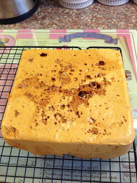 Mrs Bishop's Bakes and Banter: Fantasy Cake & Honeycomb Recipes