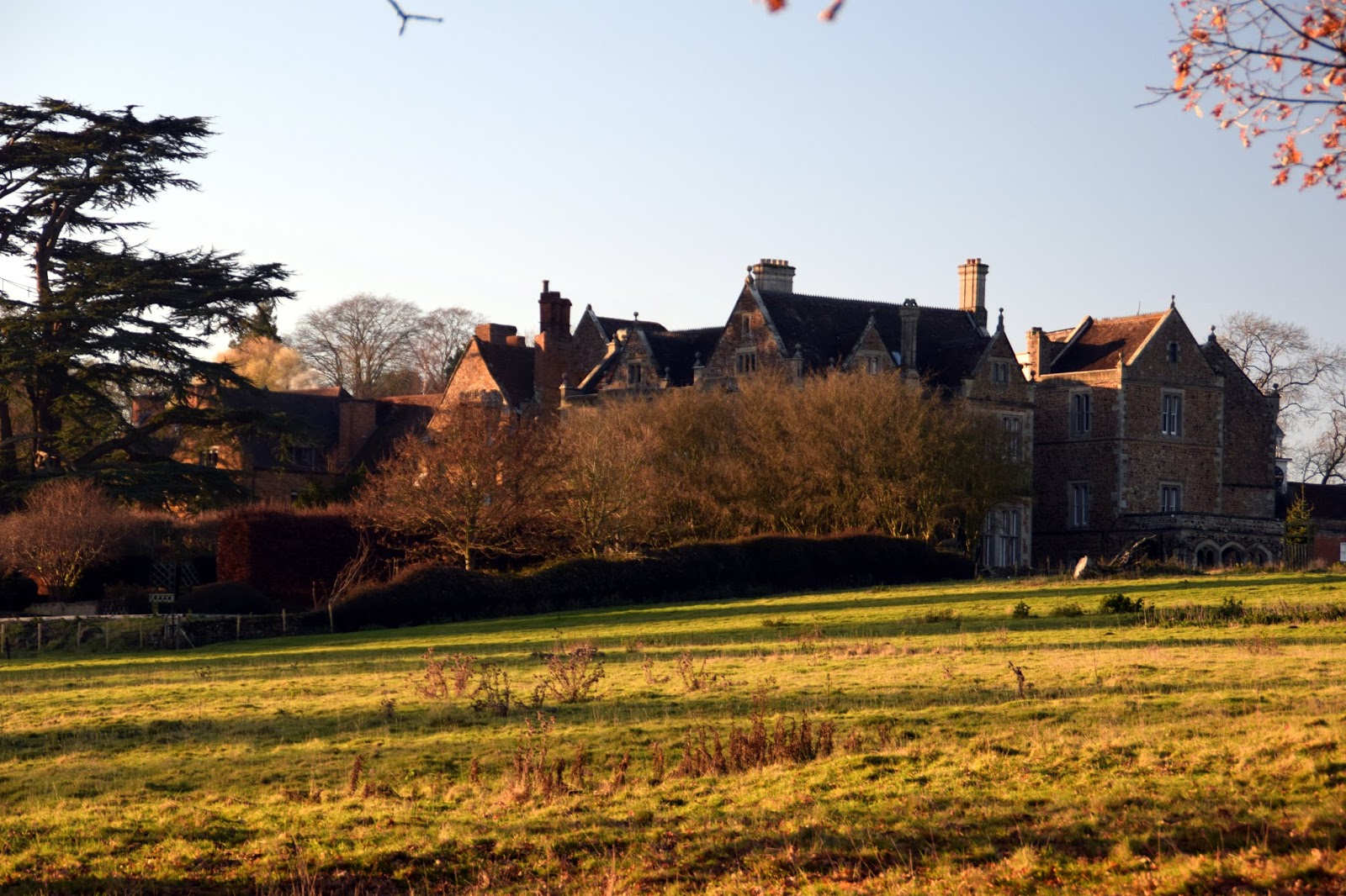 Enjoy your time with beautiful places: Fawsley Hall