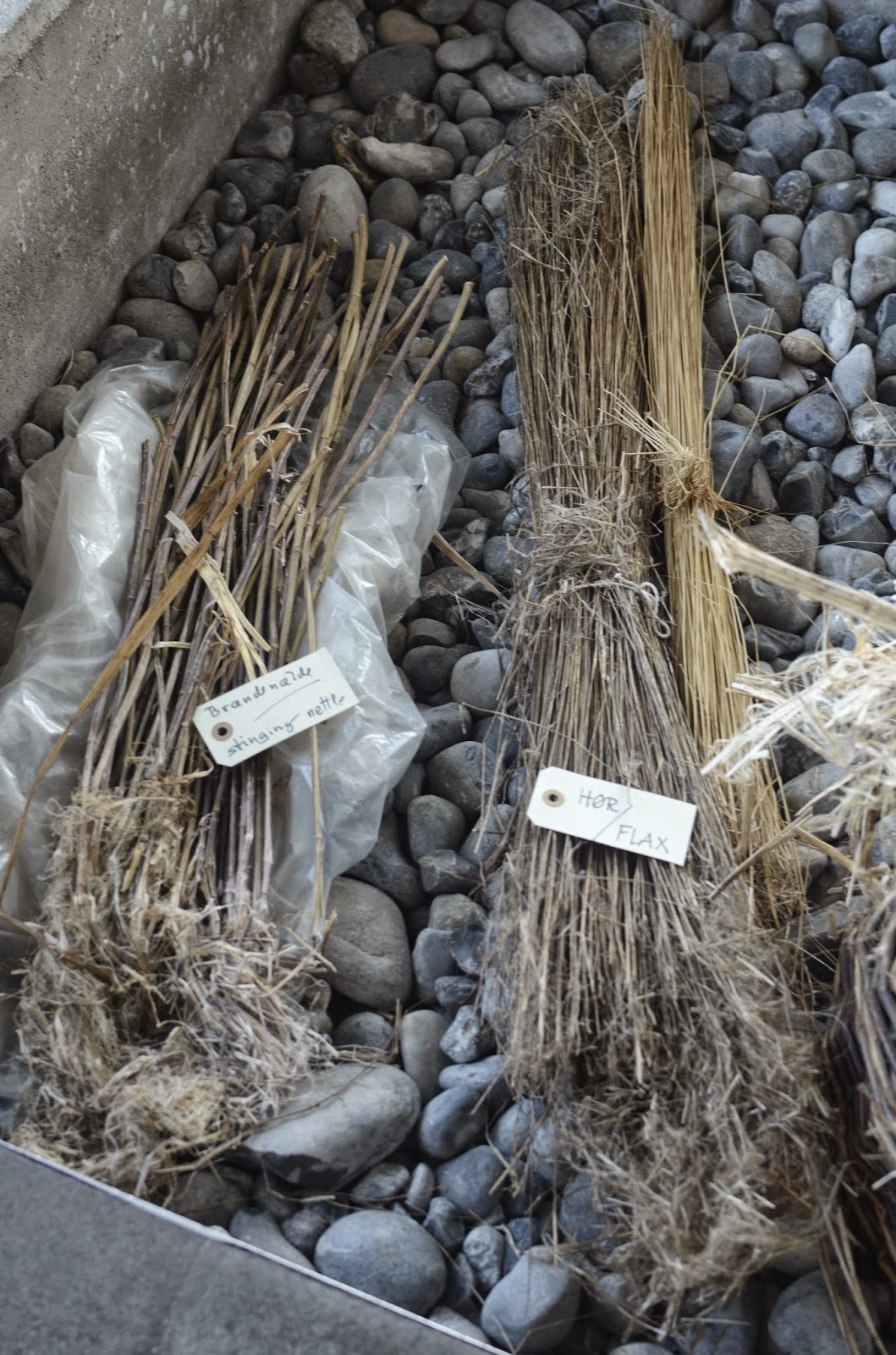 spinsjal: Denmark part one: Weaving Viking Sails and Twisting Viking ...